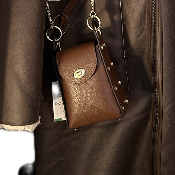 Isadora | Bags | Nwt Isadora Genuine Leather Purse With Gold Side Studs ...